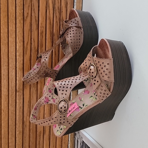 Betsey Johnson | Shoes | Betsey Johnson Calico Shoes Wedge Heel ...